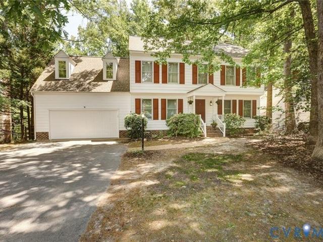 9357 Charter Crossing Dr, Mechanicsville, VA 23116