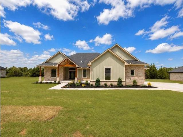 9357 Eliana Dr, Guthrie, OK 73044