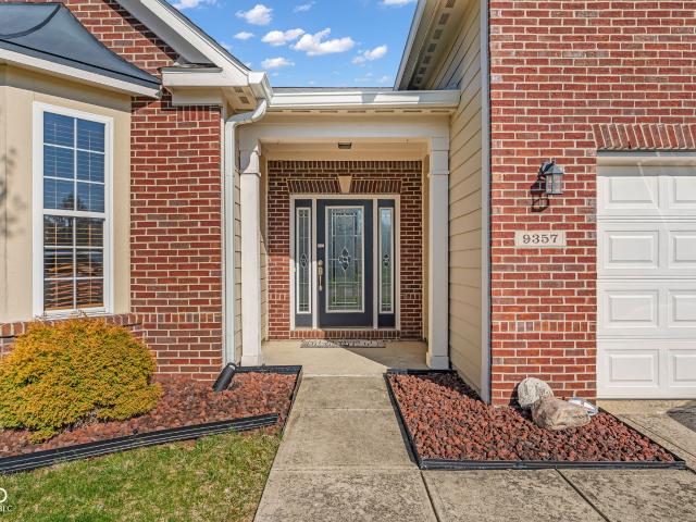 9357 Woodslake Drive