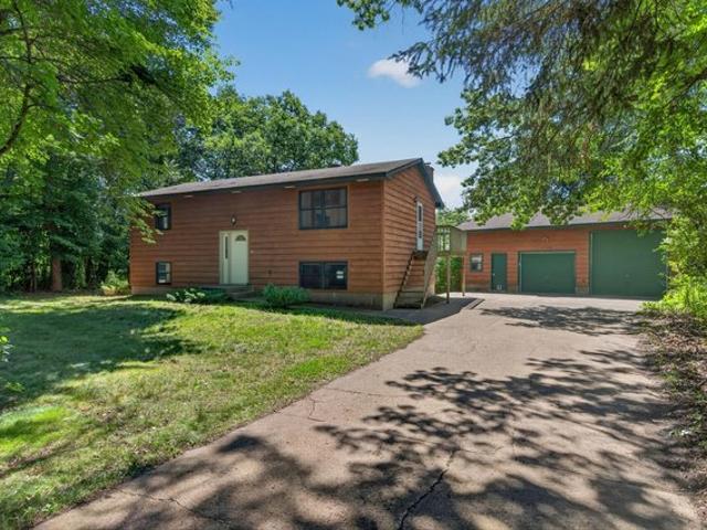 9358 th Ave NE, Columbus, MN 55025