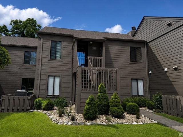 9359 S Lake Ridge Dr, Bloomington, IN 47401