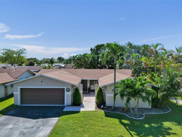 9350 NW 43rd Manor, Sunrise, FL 33351 | MLS #A11906 | Compass
