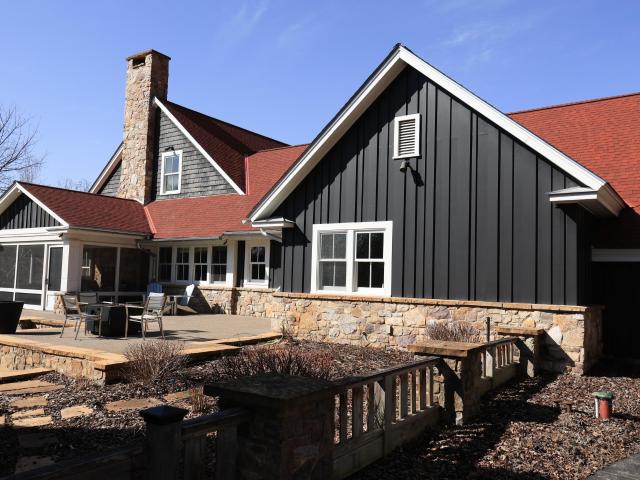 9350 Forest Road