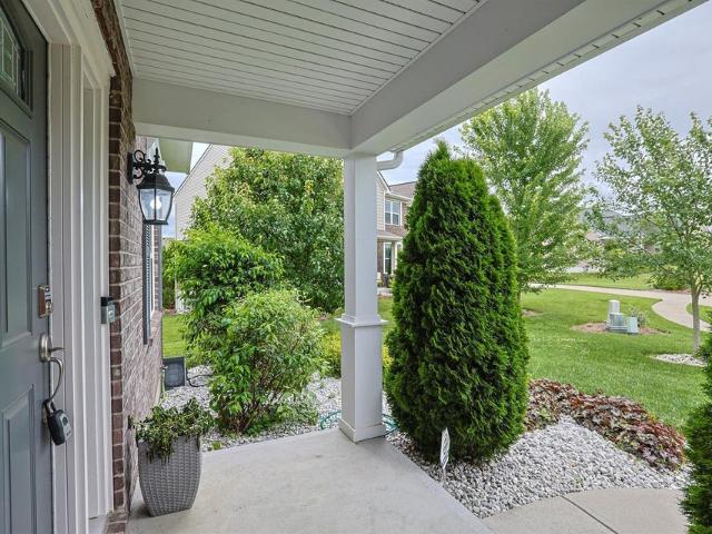 9350 Westfield Lane