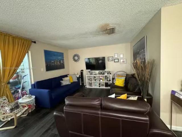 9353 Fontainebleau Blvd #A204, Miami, FL 33172 MLS A11613213