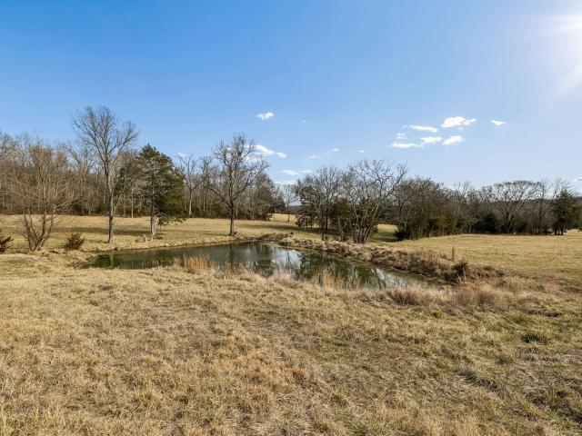 935 Comer Road