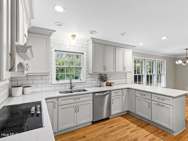 935 Campbellton Drive
