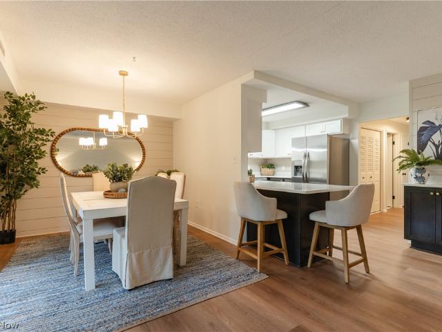 935 Canyon View Road 202