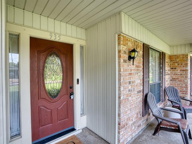935 Chatwood Drive