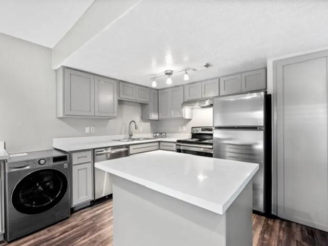 935 Byrne 1 Bedroom Apartment for Rent at 935 Byrne St, Houston, TX 77009 Greater Heights