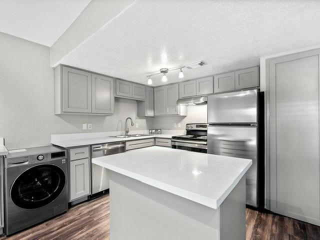 935 Byrne 1 Bedroom Apartment for Rent at 935 Byrne St, Houston, TX 77009 Greater Heights
