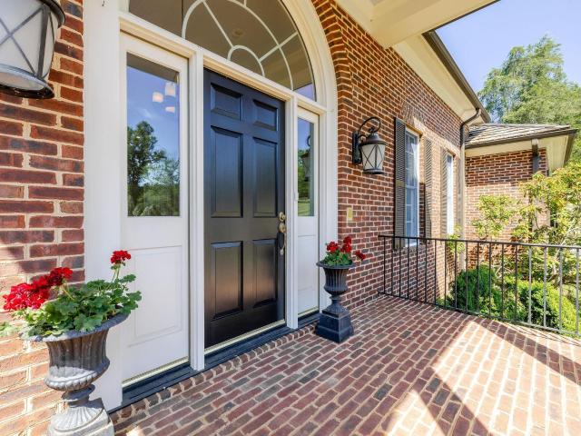 935 garth rd