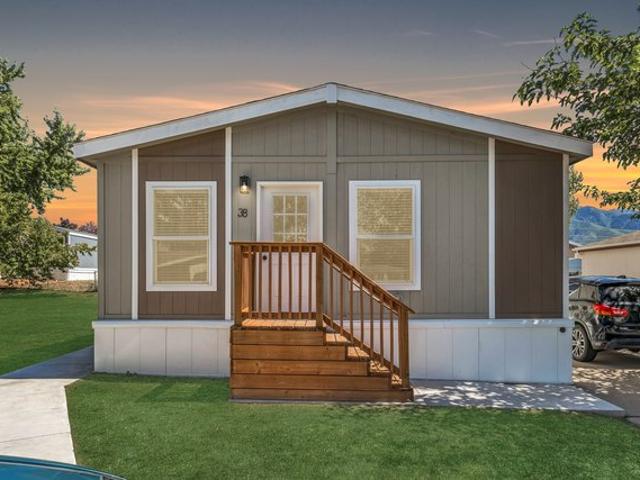 935 E Highway 193 Trlr 38, Layton, UT 84040