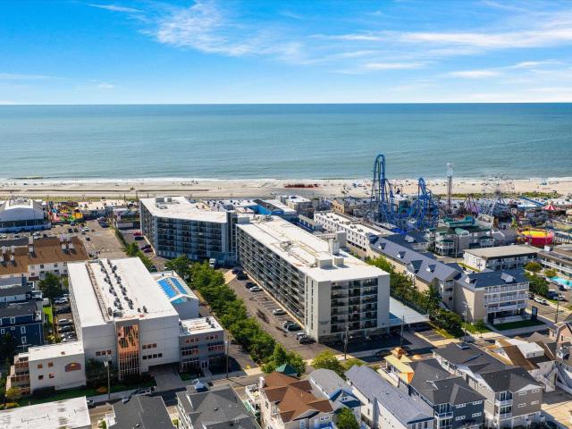935 Ocean Ave