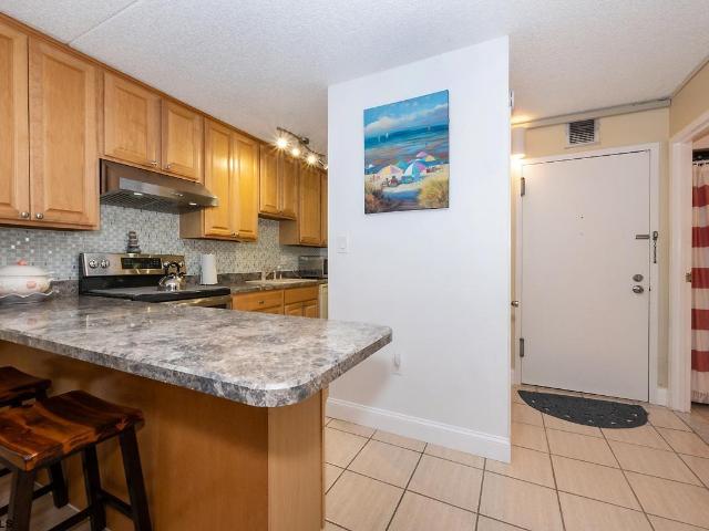 935 Ocean Ave