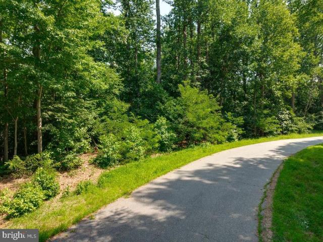 935 Outer Place