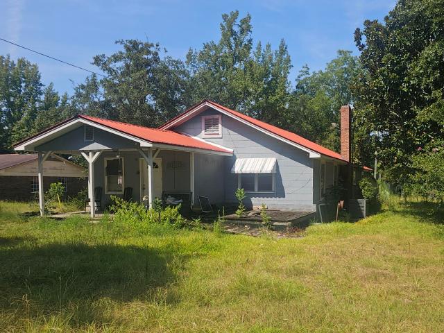 935 Lone Oak