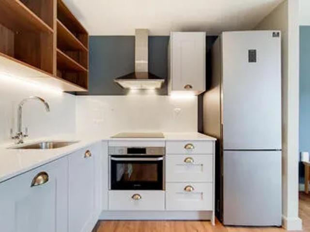 935 Lismer | Quintain Living