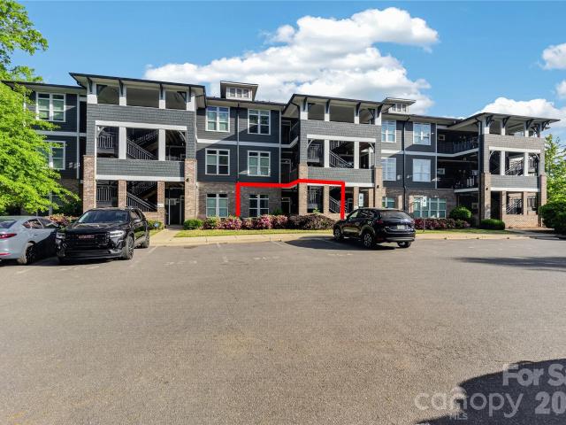 935 McAlway Rd, Unit 103, Charlotte, NC 28211 | MLS #4375