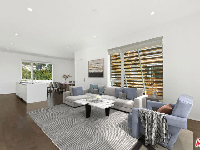 935 N San Vicente Boulevard 7