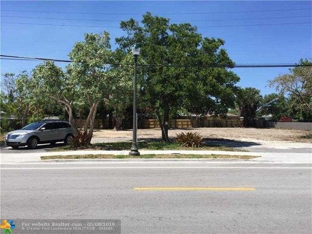 935 NE 34th Ct, Oakland Park, FL 33334