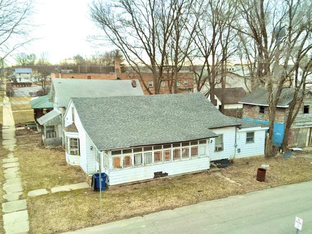 935 S Branson St, Marion, IN 46953 | MLS #202607 | Compass