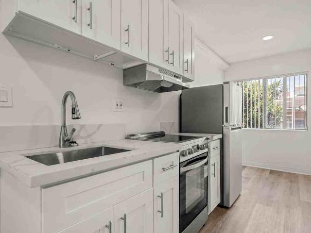 935 S Mariposa Ave Studio Apartment for Rent at 935 S Mariposa Ave, Los Angeles, CA 90006 Wilshire Center Koreatown