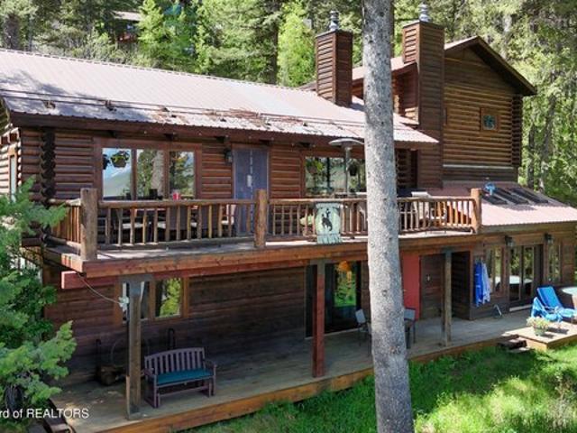 935 Snow King Dr, Jackson, WY 83001