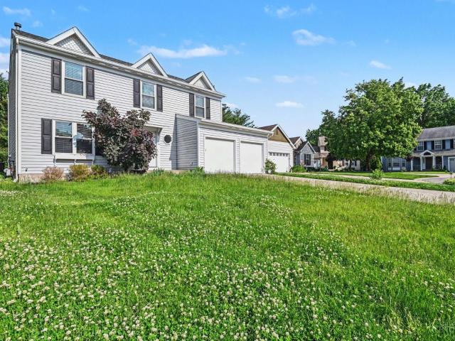 935 Saffron Lane