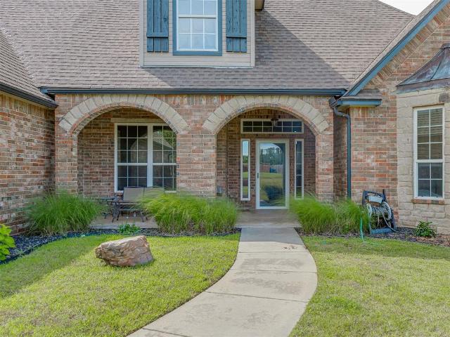 935 Silver Chase Drive