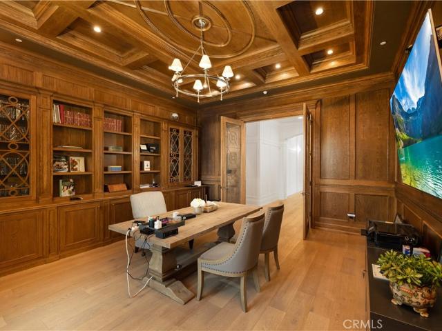 935 W Foothill Blvd, Arcadia, CA 91006 | MLS #AR26143