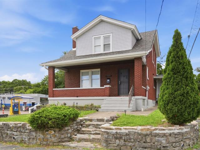 935 W North Bend