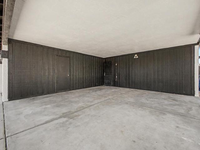 935 w santa cruz drive