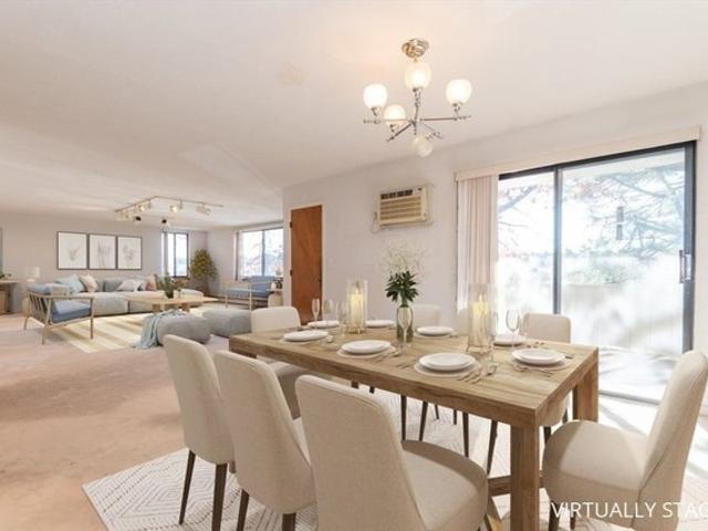 935 Washington St Apt 8, Newton, MA 02460