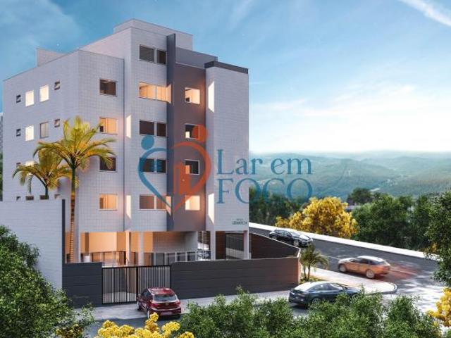 935B. APARTAMENTO PILOTIS ELEVADOR PREDIO ÚNICO B. PETRÓPOLIS