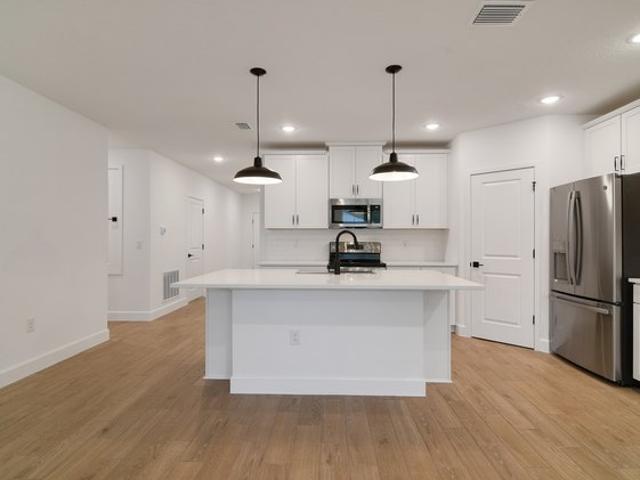 9365 N Del Rio Way Unit 15, Citrus Springs, FL 34434