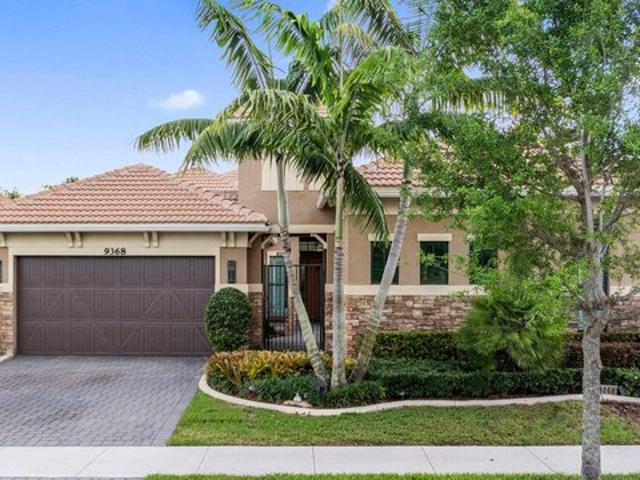 9368 Cantal Cir E, Parkland, FL 33076
