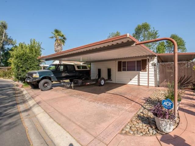9360 N Blackstone Ave Spc 265, Fresno, CA 93720