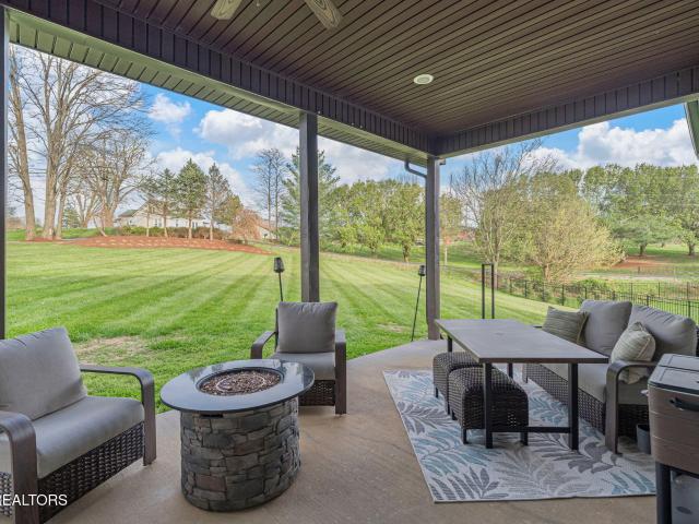 9360 Gabrielle Rd