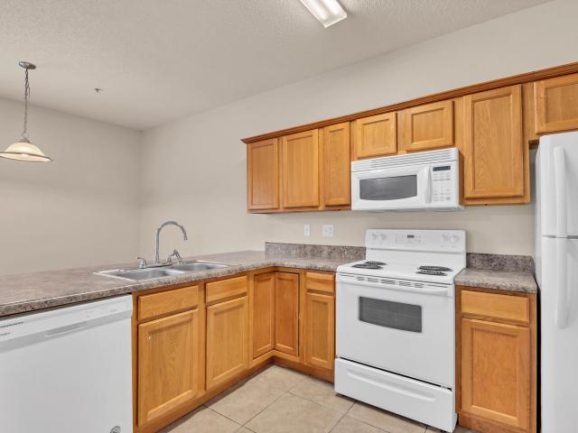 936 Barrow St, Unit 7, Fort Walton Beach, FL 32547 | MLS #982491 | Compass