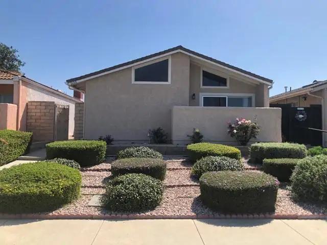 936 Belmont Ave, 3 beds, 2 full baths
