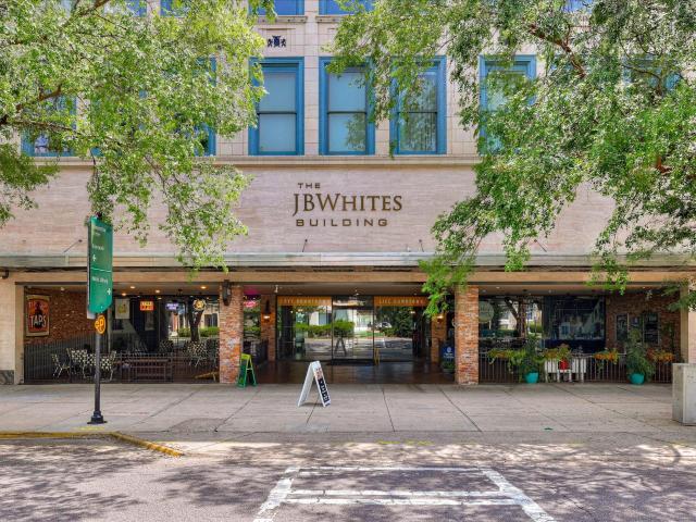 936 Broad Street # 404