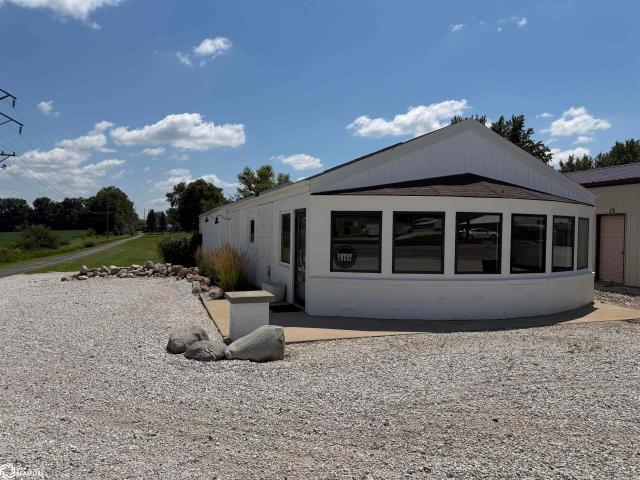 936 E Us Highway 30