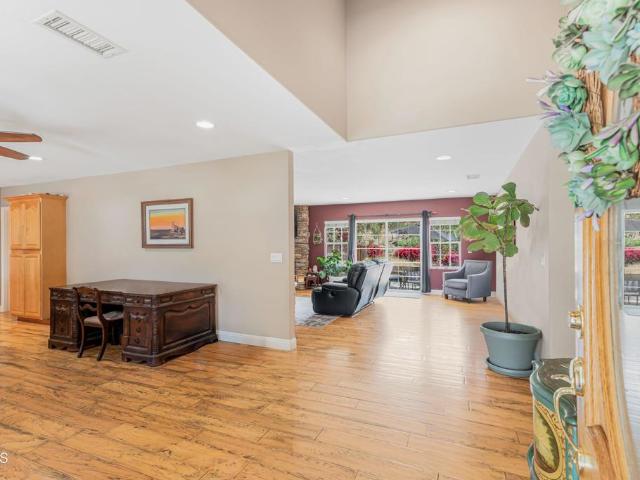 936 El Segundo Drive