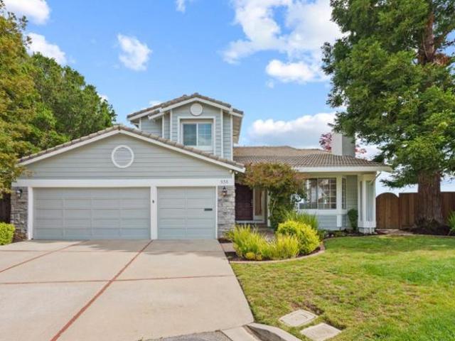 936 Heather Dr, San Carlos, CA 94070