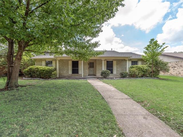936 Mossvine Drive