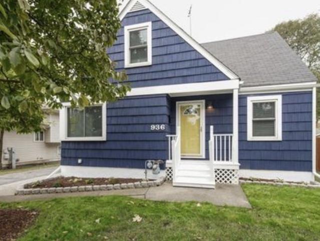 936 S Main St, Lombard, IL 60148