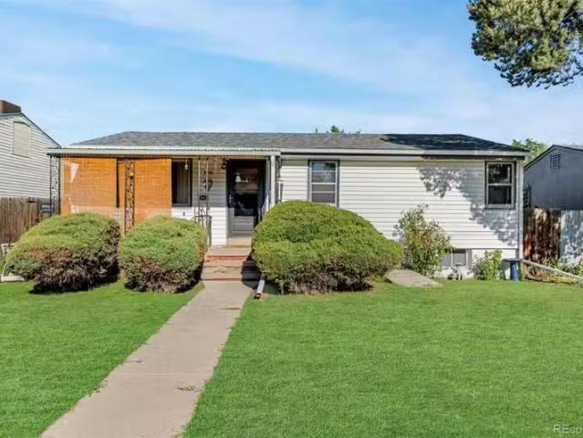 936 QUITMAN ST, DENVER, CO 80204 Single Family Residence For S.