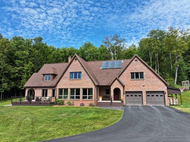 936 Rocky Ridge Rd, Saint Johnsbury, VT 05819