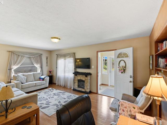 93748 bay park ln
